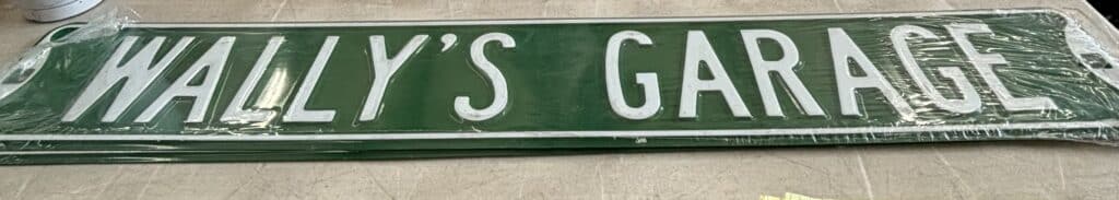 Wally’s Garage – Metal Signs